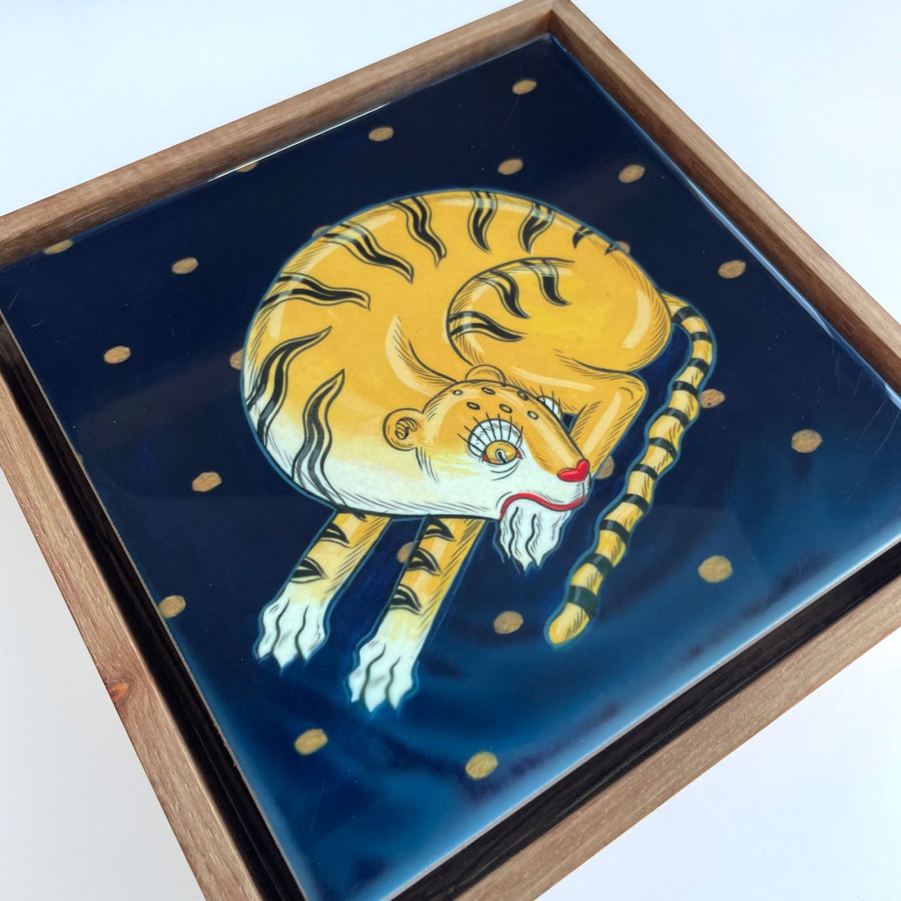 Self Eating – Nina Torr